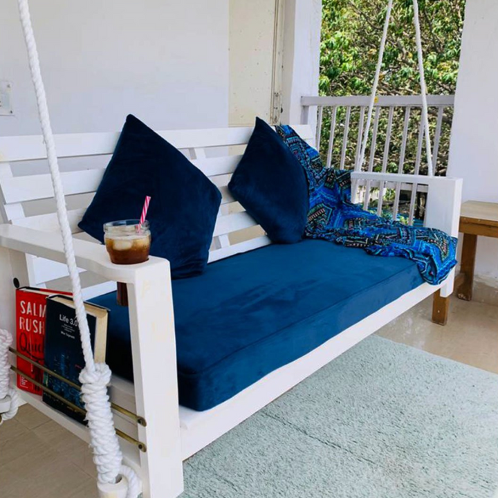 Wooden swing – Royal Ambience™